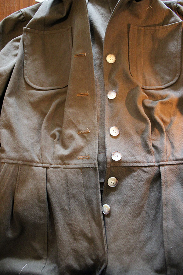 Air Raid Suit Sewing: Center Front Buttons and Buttonholes – Wearing ...